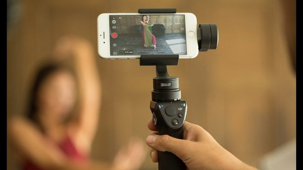 Best Cheap Gimbal Stabilizers That Deliver [2023 Updated] - Consumer ...